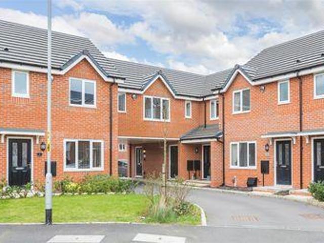 1 Bedrooms Flat for rent in Old Mill Lane, Worsley, Manchester M28