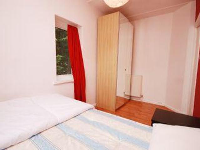 1 Bedrooms Flat for rent in Old Oak Common Lane, London W3