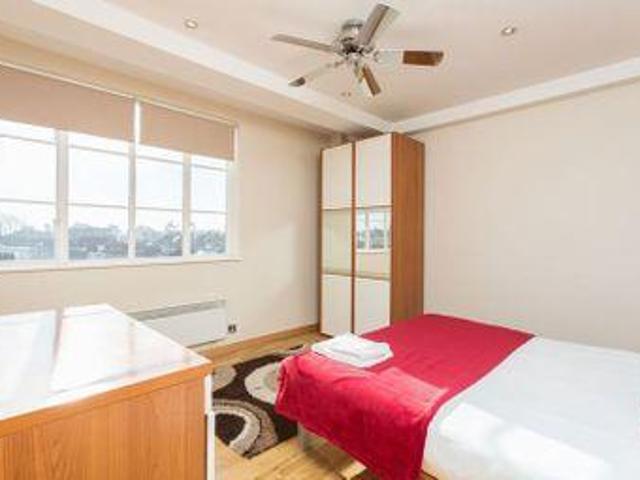 1 Bedrooms Flat for rent in Old Brompton Road, London SW7