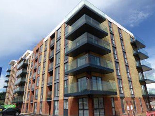 1 Bedrooms Flat for rent in Oscar Wilde Road, Reading RG1