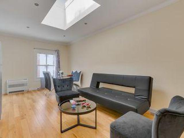 1 Bedrooms Flat for rent in Lower Sloane Street, London SW1W