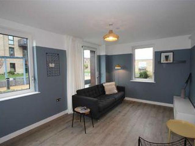 1 Bedrooms Flat for rent in Lockside Lane, Salford M5