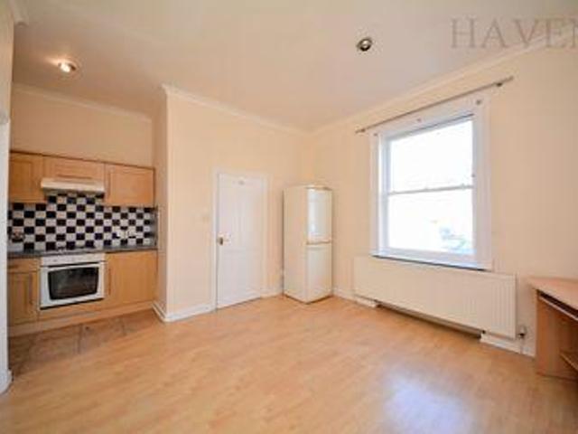 1 Bedrooms Flat for rent in Long Lane, East Finchley, London N2