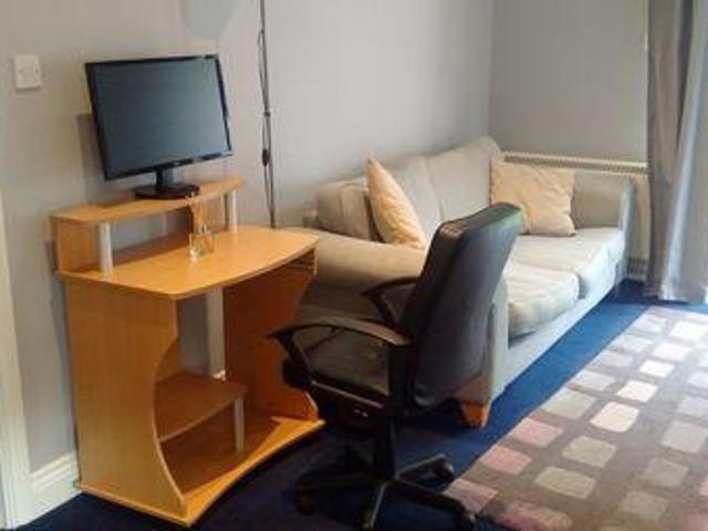 1 Bedrooms Flat for rent in Longbridge Road, Barking IG11