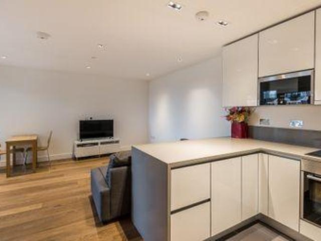 1 Bedrooms Flat for rent in Longfield Avenue, Ealing W5