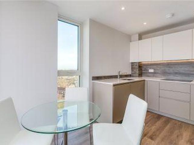 1 Bedrooms Flat for rent in London N4