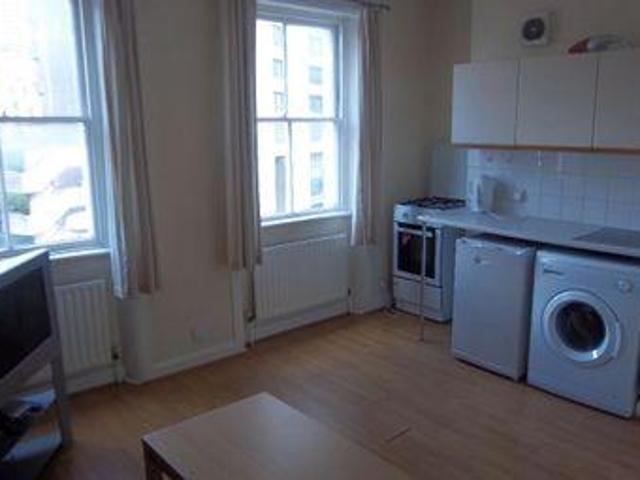 1 Bedrooms Flat for rent in London Fruit Exchange, Brushfield Street, London E1
