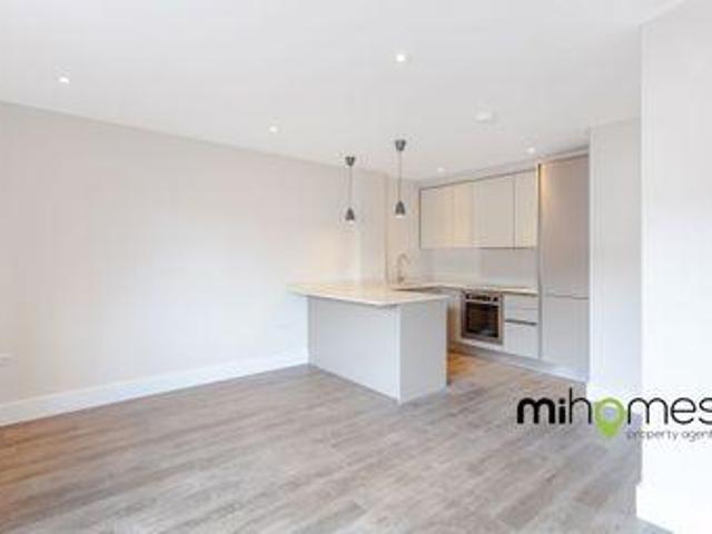 1 Bedrooms Flat for rent in London Road, Enfield EN2