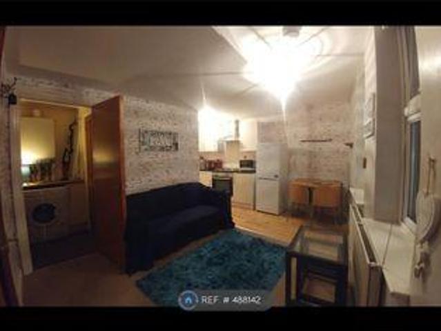 1 Bedrooms Flat for rent in London Road, Enfield EN2