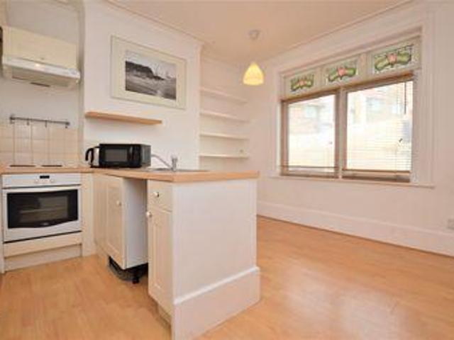 1 Bedrooms Flat for rent in London Road, Strood, Rochester ME2
