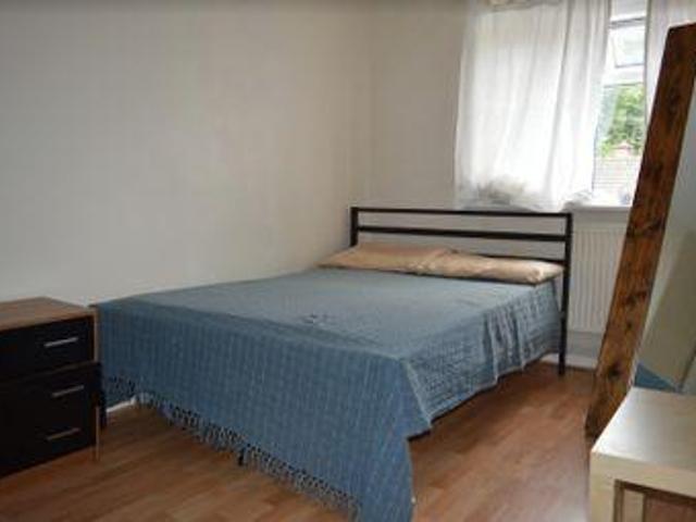 1 Bedrooms Flat for rent in Lord Warwick Street, London SE18