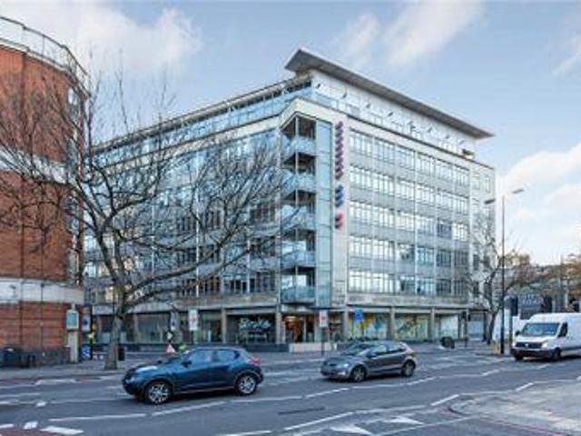 1 Bedrooms Flat for rent in Lawrence House, 238 City Road, London EC1V