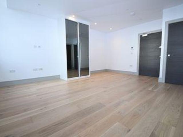 1 Bedrooms Flat for rent in Lawrence Road, London N15