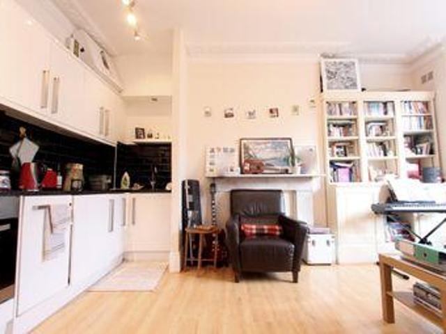 1 Bedrooms Flat for rent in Lambert Road, London SW2