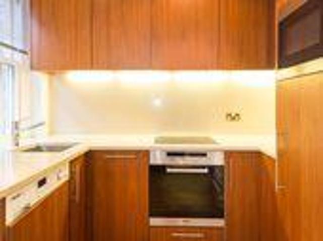 1 Bedrooms Flat for rent in Lancaster Gate, London W2