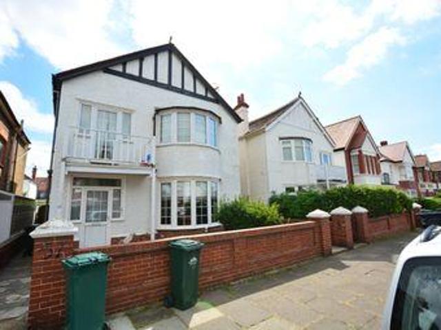 1 Bedrooms Flat for rent in Langdale Gardens, Hove BN3
