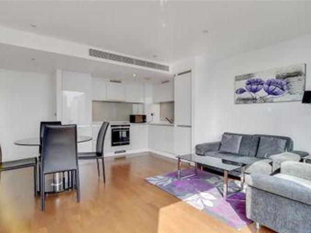 1 Bedrooms Flat for rent in Landmark East, 24 Marsh Wall, London E14