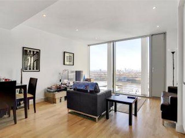 1 Bedrooms Flat for rent in Landmark East, 24 Marsh Wall, London E14