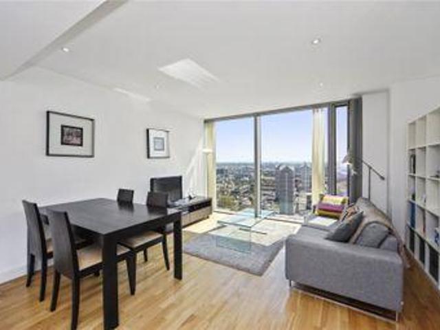 1 Bedrooms Flat for rent in Landmark West, 22 Marsh Wall, London E14