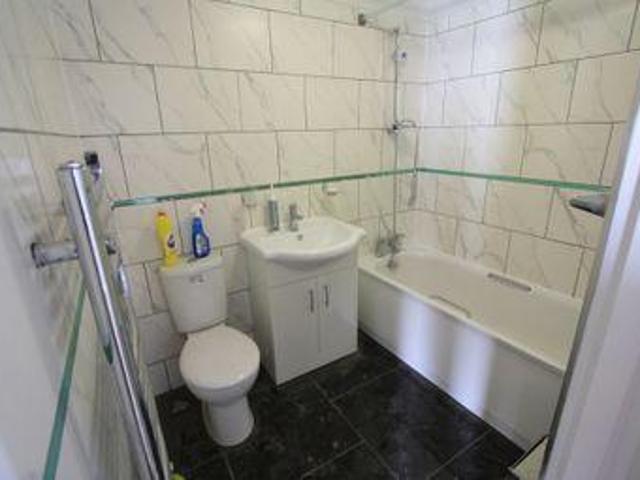 1 Bedrooms Flat for rent in Landor Road, Clapham North SW9