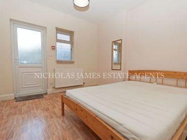 1 Bedrooms Flat for rent in Lascotts Road, London N22