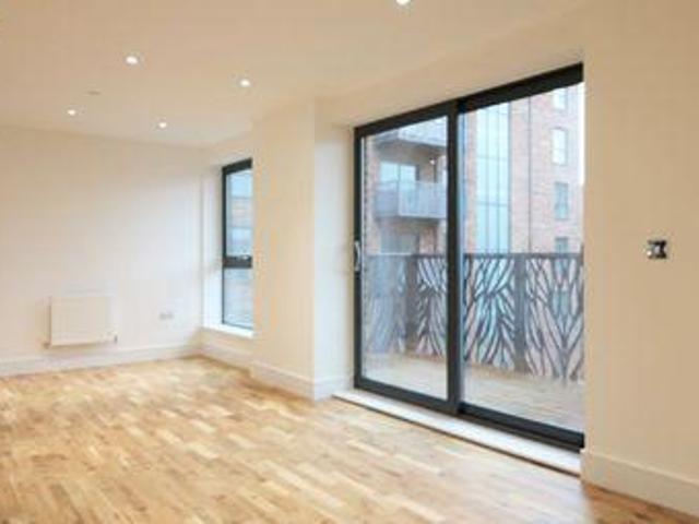 1 Bedrooms Flat for rent in Leven Road, London E14