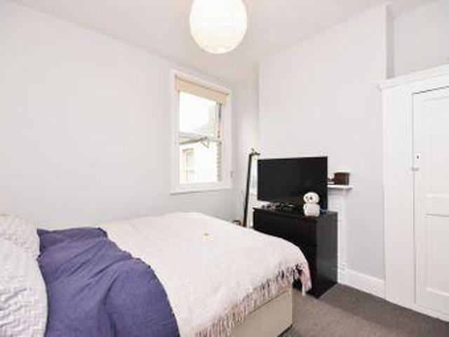 1 Bedrooms Flat for rent in Leverson Street, London SW16