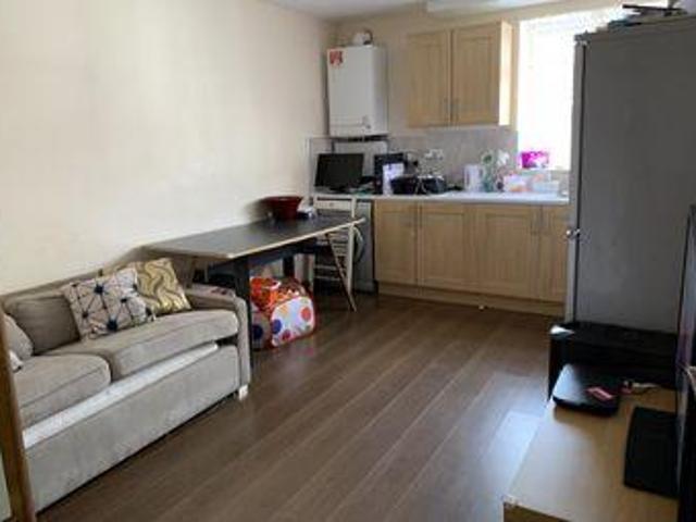 1 Bedrooms Flat for rent in Lewisham High Street, Lewisham, London SE13