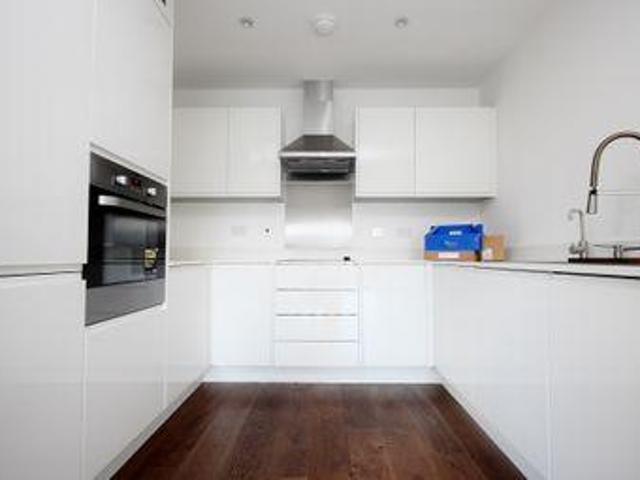 1 Bedrooms Flat for rent in Lea Bridge Road, London E5