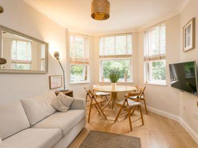 1 Bedrooms Flat for rent in Leigham Vale, London SW16