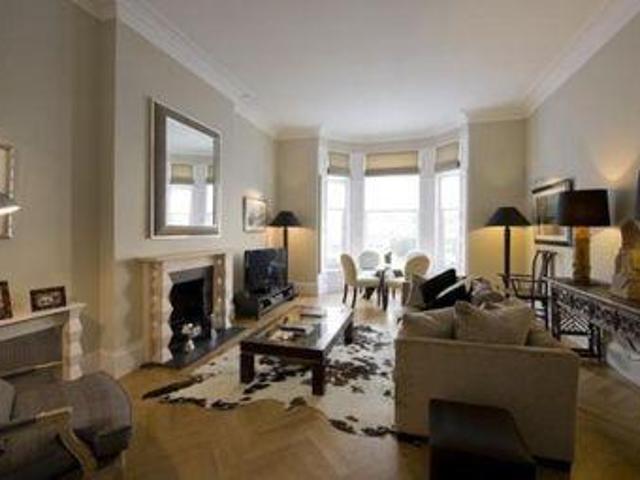 1 Bedrooms Flat for rent in Lennox Gardens, Knightsbridge, London SW1X