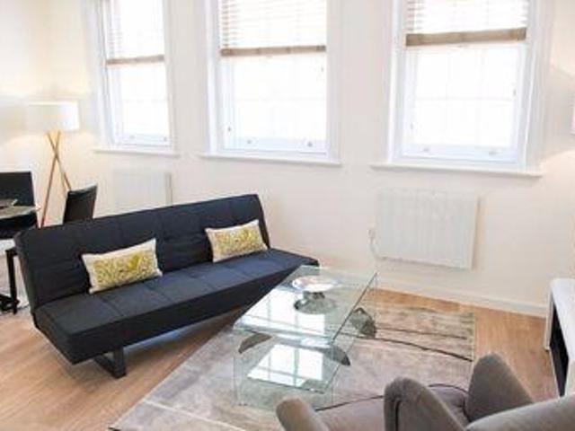 1 Bedrooms Flat for rent in Litchfield Street, Leicester Square W1J