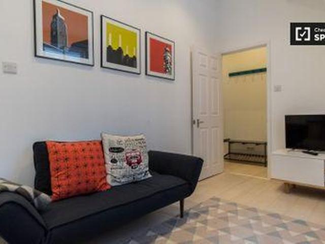 1 Bedrooms Flat for rent in Little Britain, London EC1A