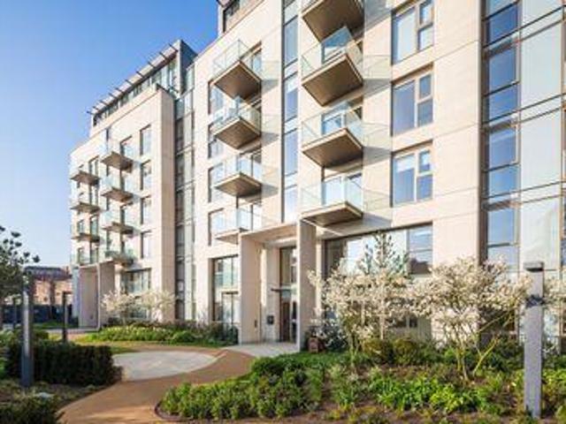 1 Bedrooms Flat for rent in Lillie Square, Lillie Road, Earls Court, London SW6