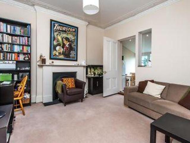 1 Bedrooms Flat for rent in Liston Road, London SW4