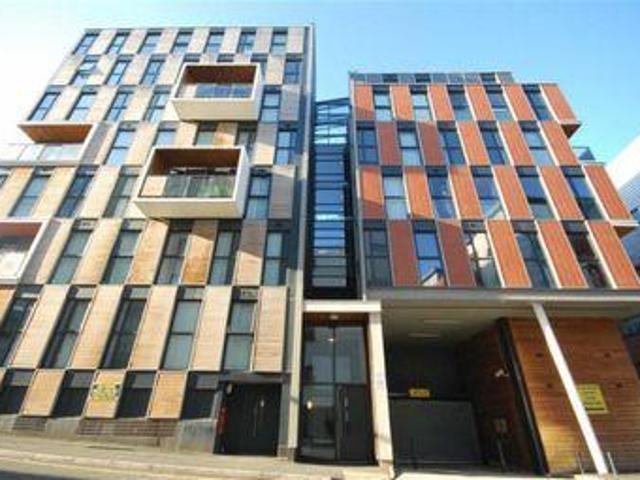 1 Bedrooms Flat for rent in Ludgate Hill, Manchester M4