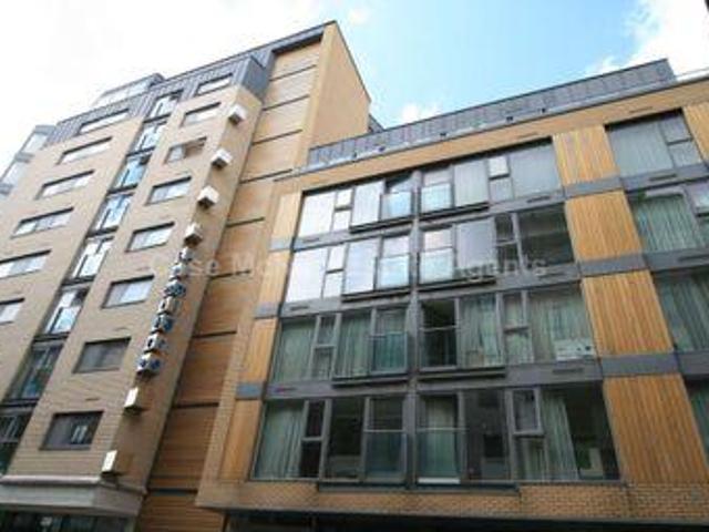 1 Bedrooms Flat for rent in Lumiere Building, City Road East, Manchester M15