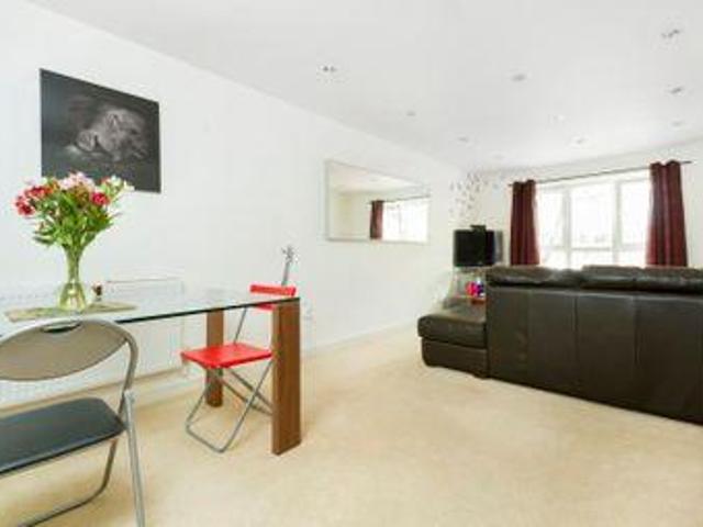 1 Bedrooms Flat for rent in Lytham Street, London SE17