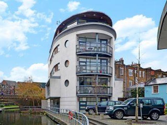 1 Bedrooms Flat for rent in Lyme Street, Camden NW1