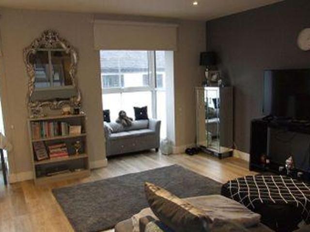 1 Bedrooms Flat for rent in Moulsham Street, Chelmsford, Essex CM2