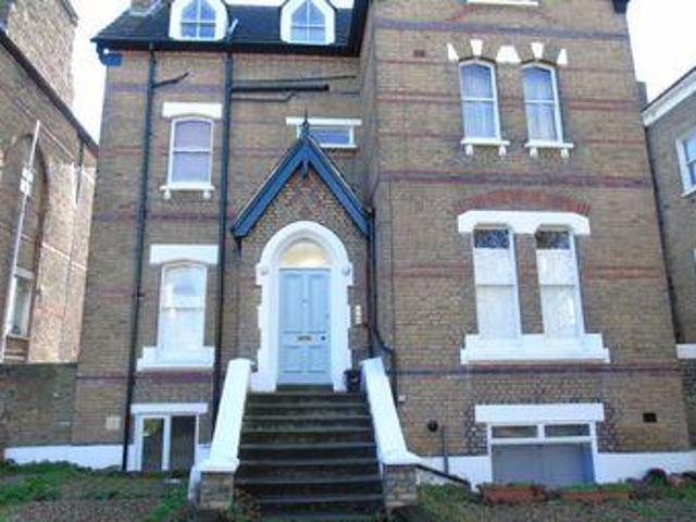 1 Bedrooms Flat for rent in Mount Ephraim Road, Streatham, London SW16