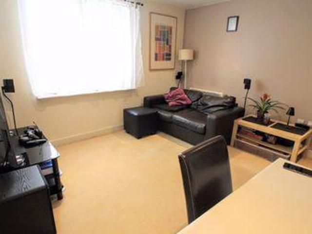 1 Bedrooms Flat for rent in Mount Stuart Square, Cardiff CF10