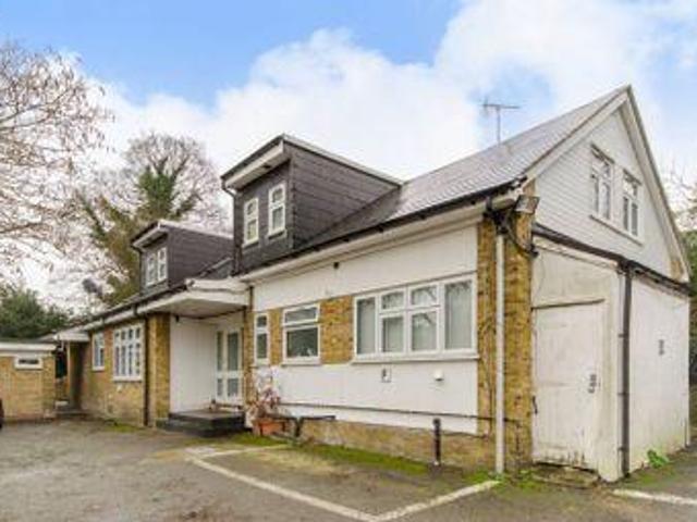 1 Bedrooms Flat for rent in Mountfield Road, Finchley N3