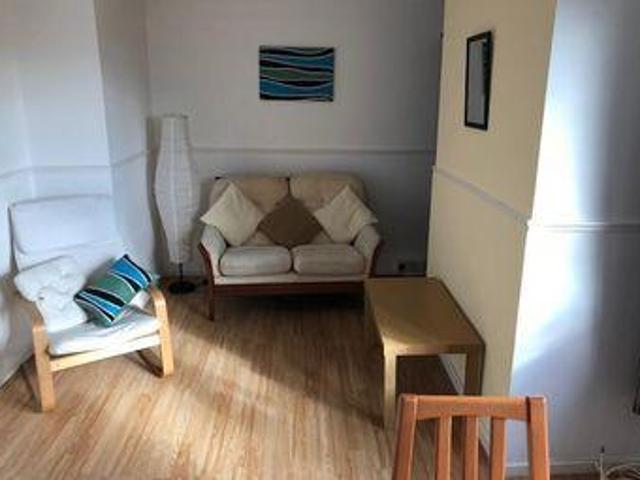 1 Bedrooms Flat for rent in Moat Drive, Edinburgh EH14