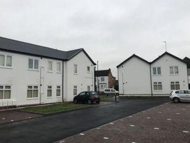1 Bedrooms Flat for rent in Montague Court, Walsgrave CV2
