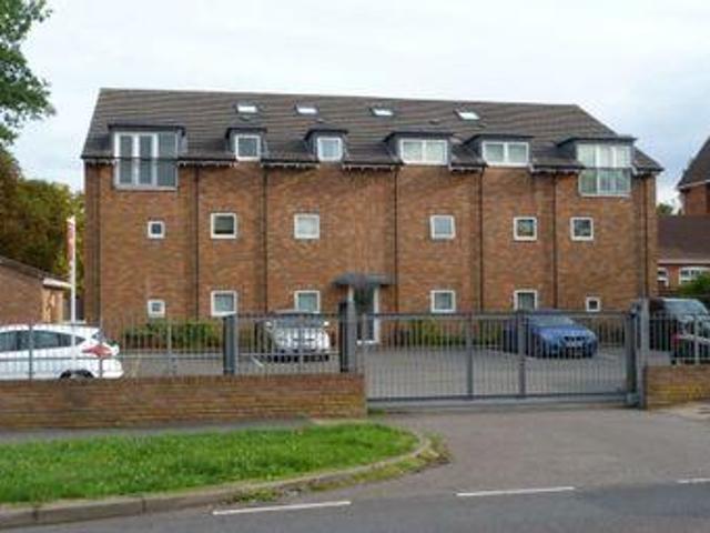1 Bedrooms Flat for rent in Monyhull Hall Road, Kings Norton, Birmingham B30
