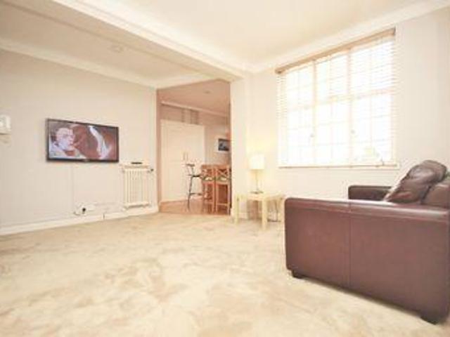 1 Bedrooms Flat for rent in Mortimer Court, Abbey Road, St Johns Wood NW8