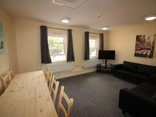 1 Bedrooms Flat for rent in Moss Street, Leamington Spa CV31