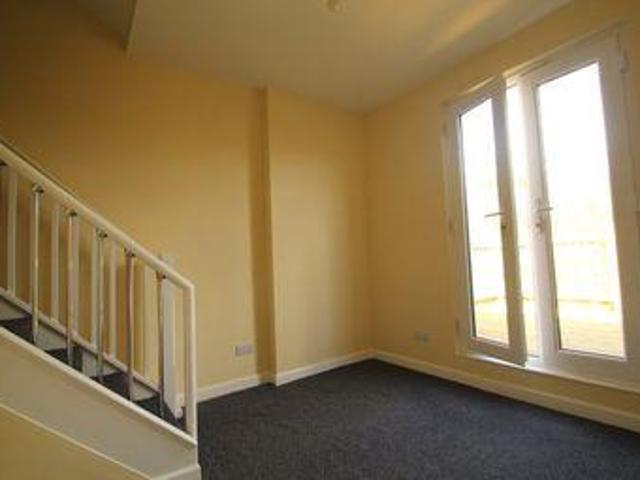 1 Bedrooms Flat for rent in Mattison Road, Harrin N4