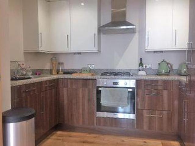 1 Bedrooms Flat for rent in Maypole Court, Mantle Road, London SE4